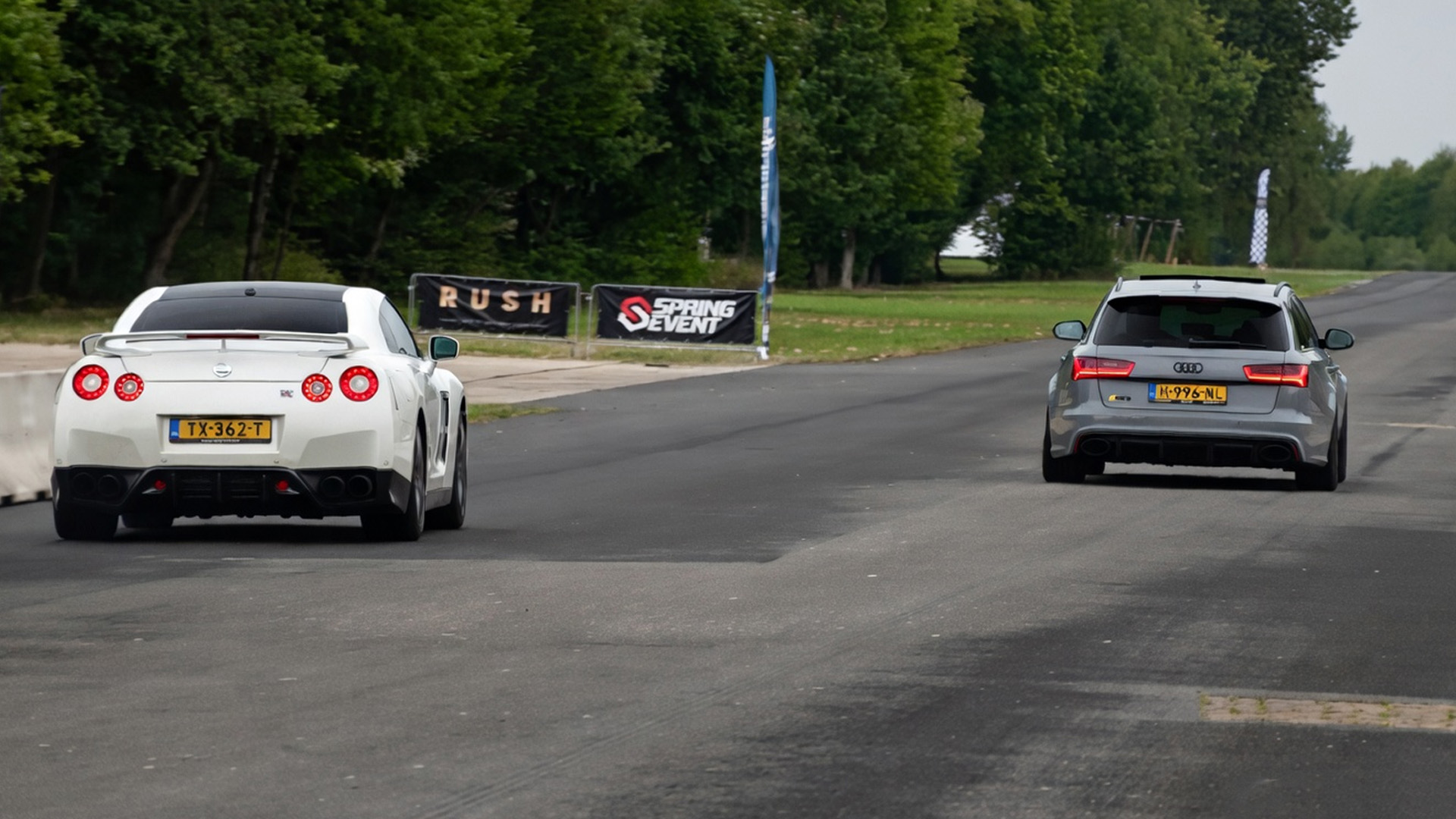 Will Audi RS6 win against Nissan GTR in sprint competition?
