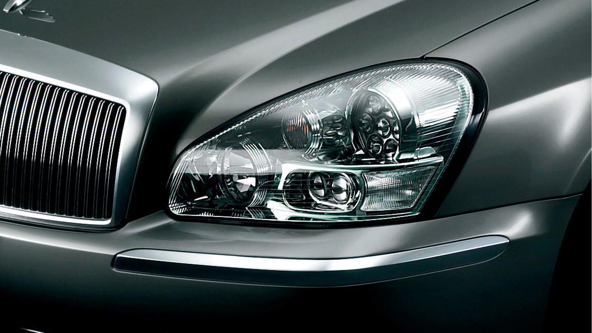 The Nissan President is an underrated luxury sedan that rivals the ...