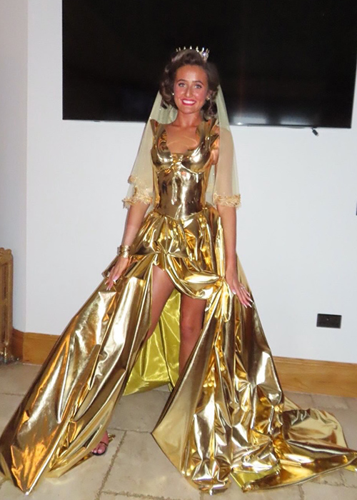 Paris Fury was mastermind behind daughter Venezuela's golden hen look