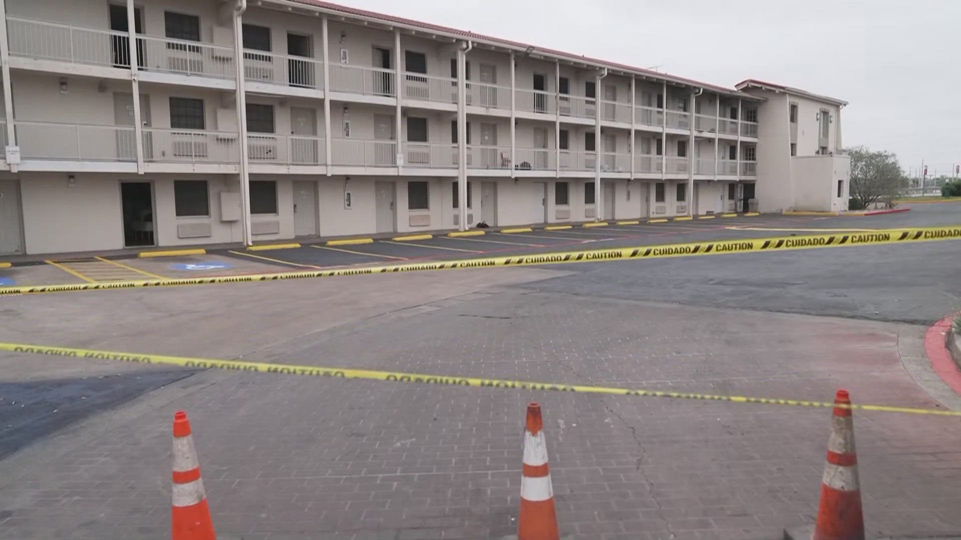 Video shows dramatic rescue in motel fire