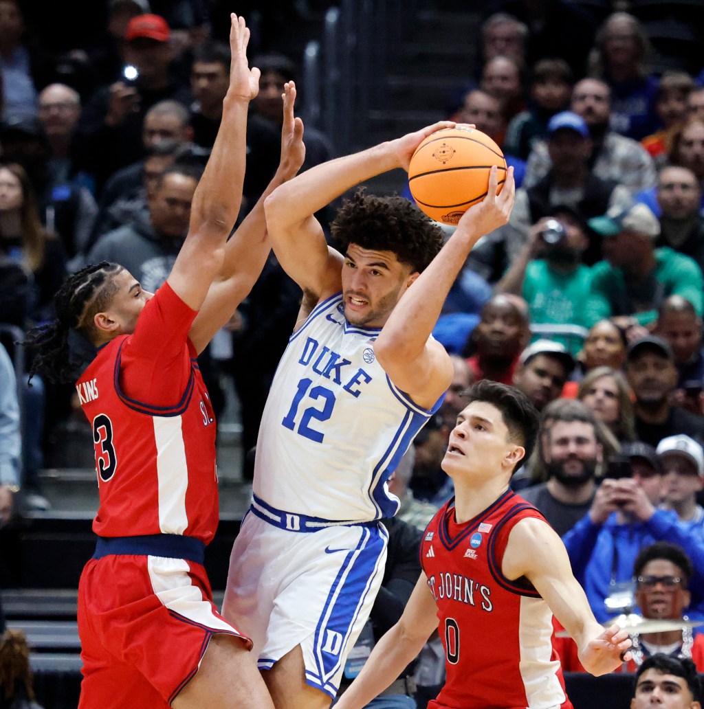 St. John’s falls in nail-biter to Duke in Sweet 16 heartbreaker
