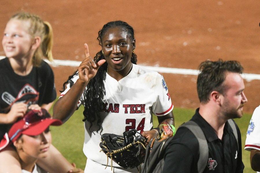 Topeka’s NiJaree Canady receives first ‘golden ticket’ from AUSL