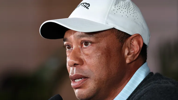 Tiger Woods car crash updates: Latest news on DUI arrest after rollover ...