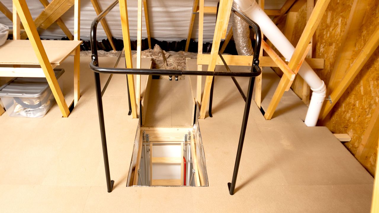 What to pay when installing a loft ladder