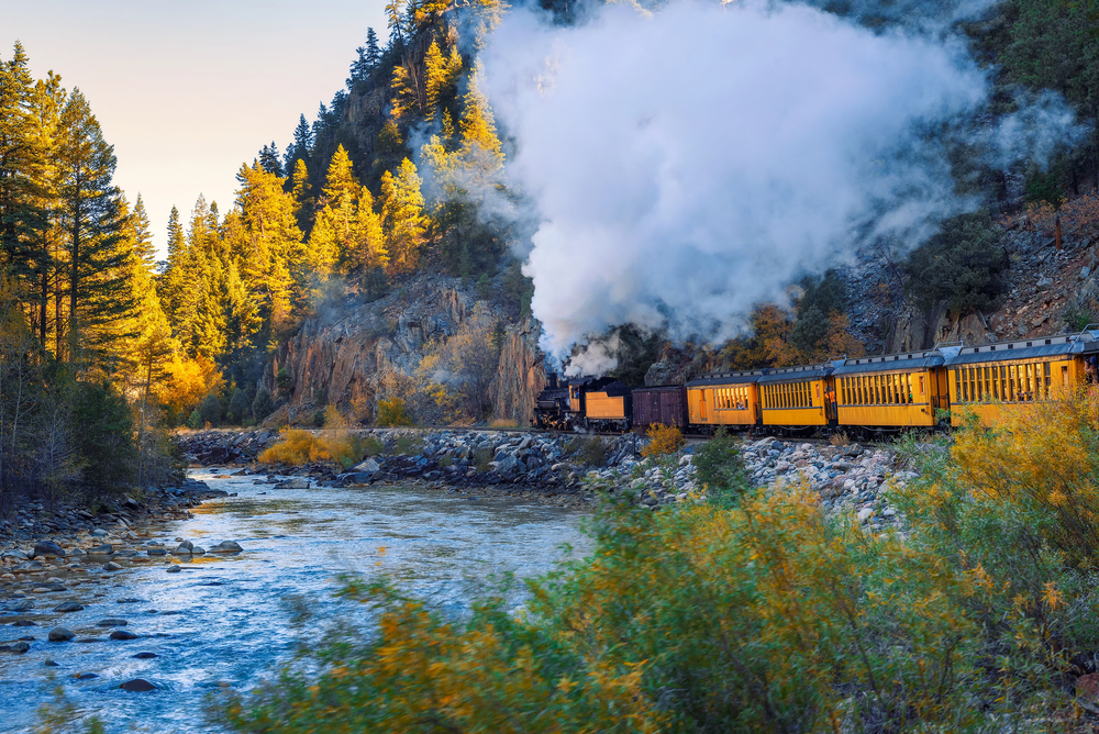 20 Train Rides That Redefine Scenic Travel