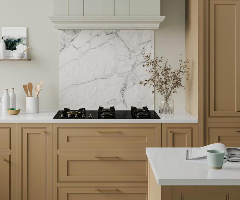 Tiles or splashback? Experts settle the debate