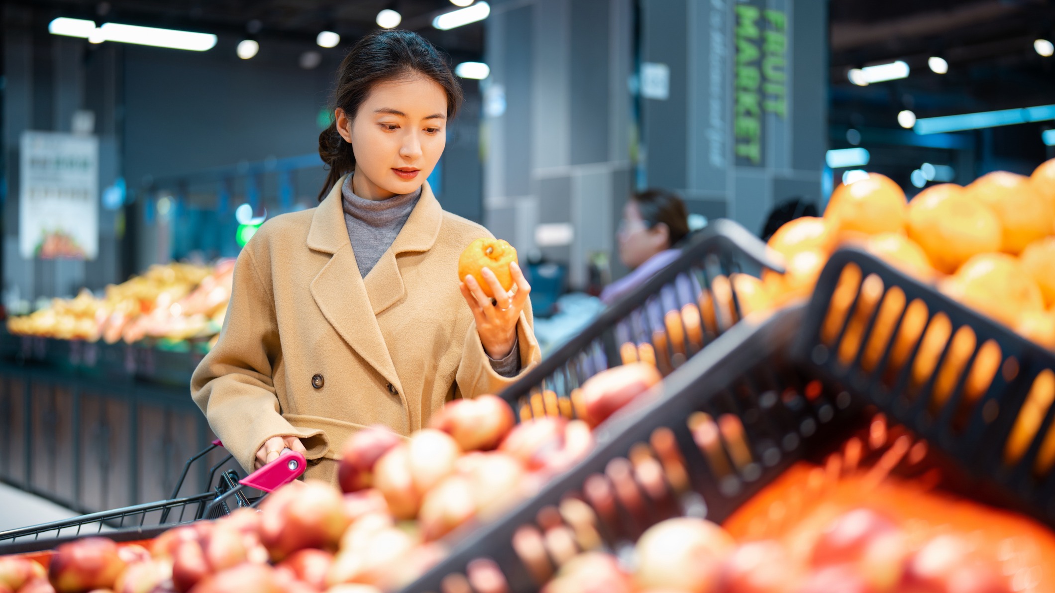 How real people are saving money on groceries — without extreme budgeting