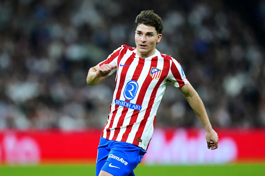 Julian Alvarez se rapproche du Paris Saint-Germain, les indices s ...