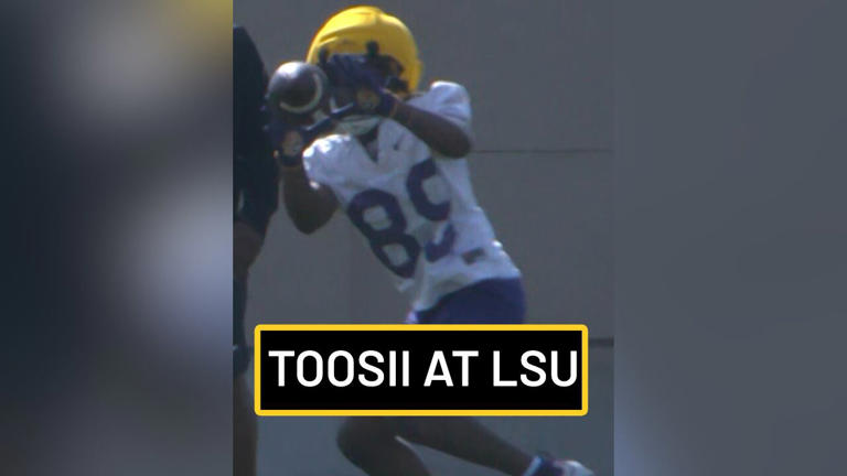Popular rapper Toosii joins LSU football