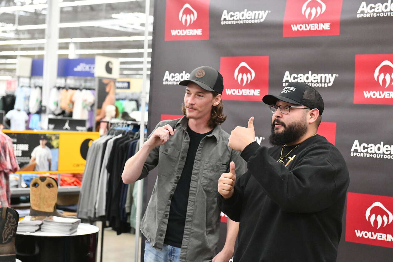 'Landman' actor Jacob Lofland meets fans in Odessa, honors oil workers