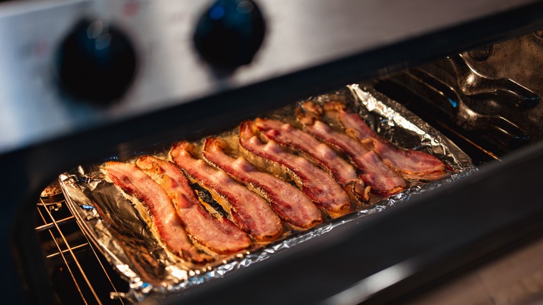 13 mistakes you might be making when cooking bacon in the oven