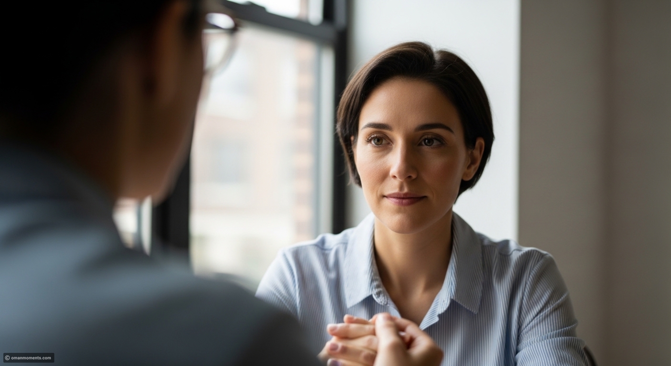 10 surprisingly simple behaviors that make someone instantly more ...