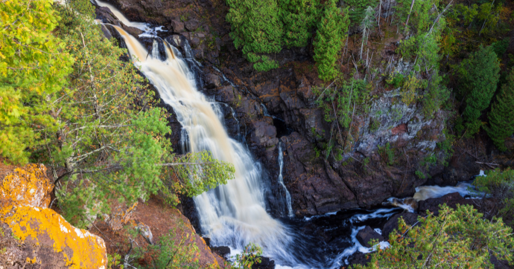 13 breathtaking waterfalls you'll find in Wisconsin