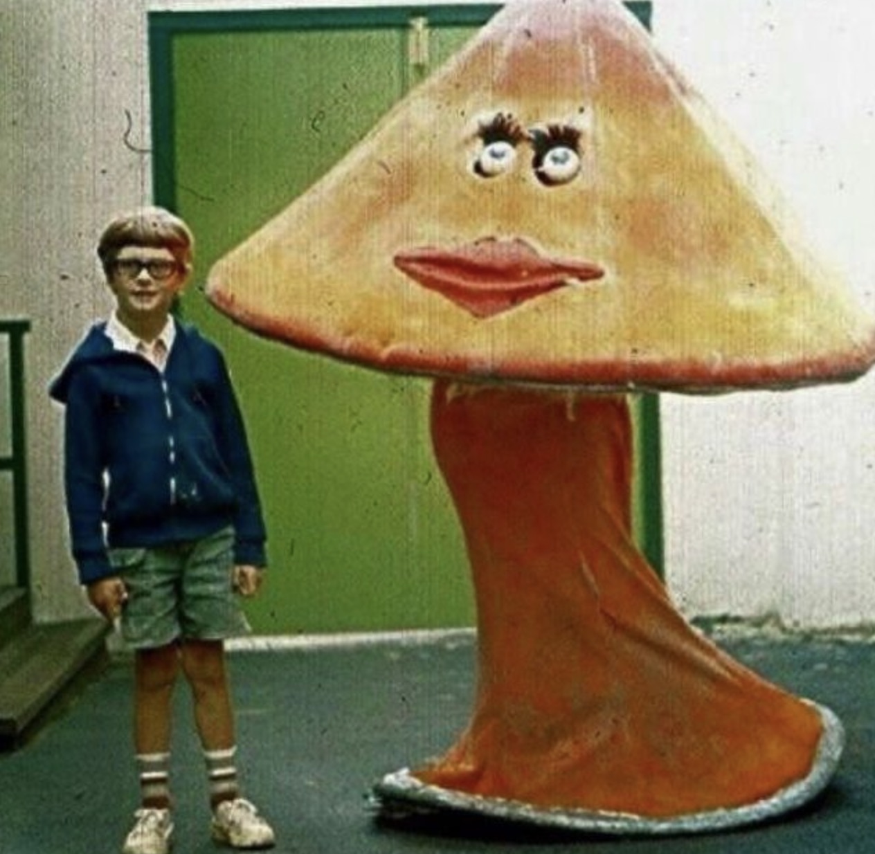 38 random photos to stuff in your face