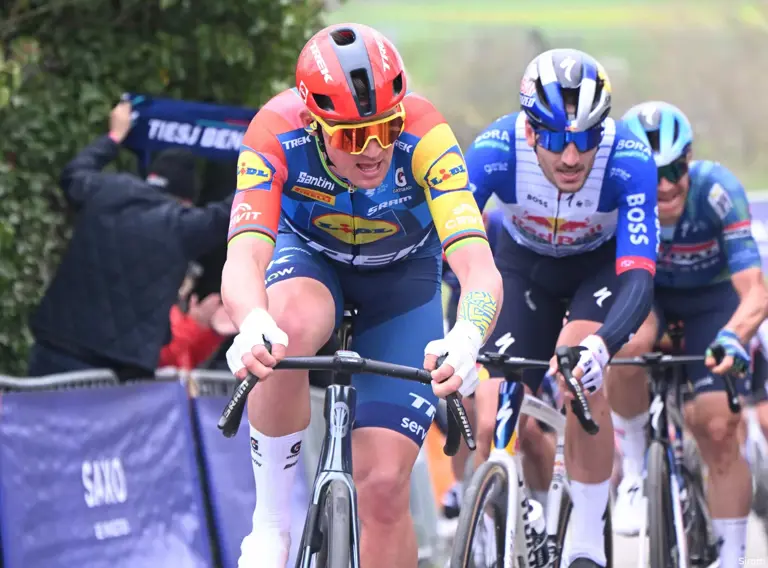 Mads Pedersen kiest naar Mads Pedersen-begrippen ongewone aanloop ...