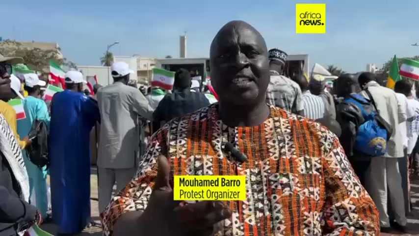 Demonstrators gather in Dakar to protest Iran war and show solidarity