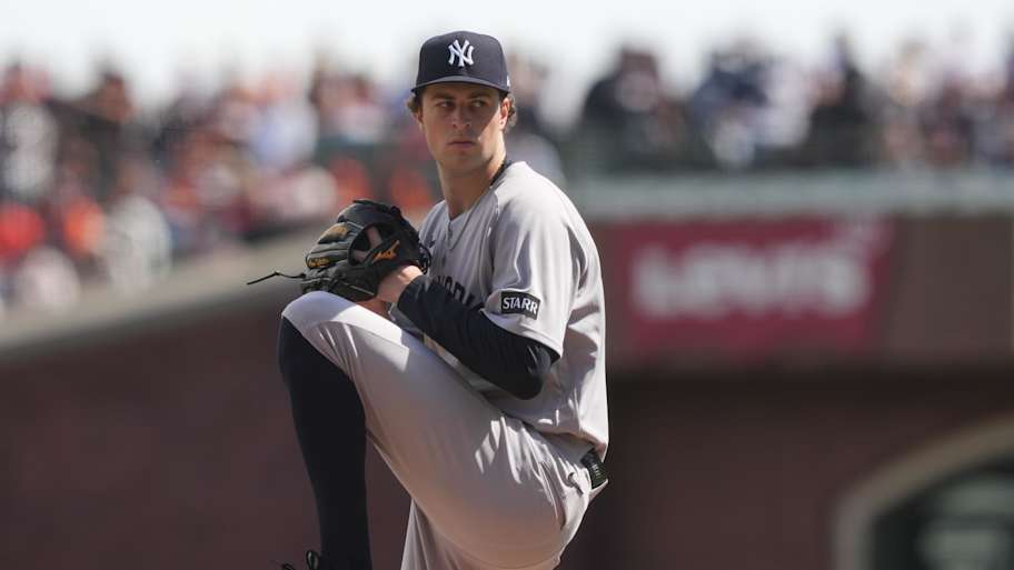 Yankees starters make history to begin season