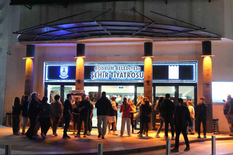 Bodrum Belediyesi Şehir Tiyatrosu 9 yaşında