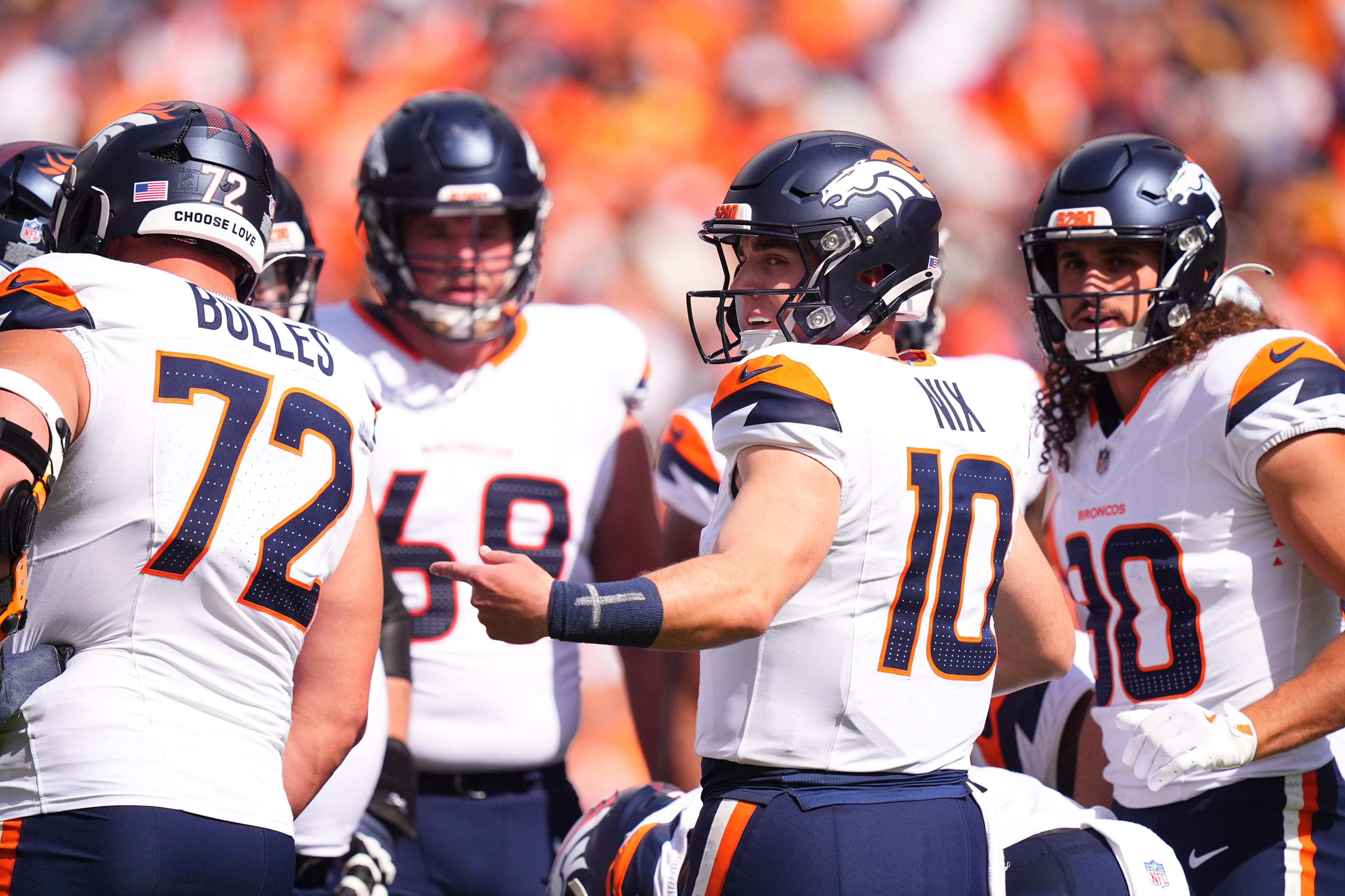 Broncos’ roster ranked 2nd in NFL after Jaylen Waddle trade