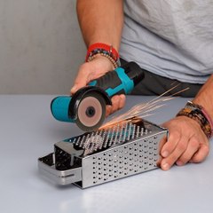 This DIY tool cleans fish in seconds 🐠
