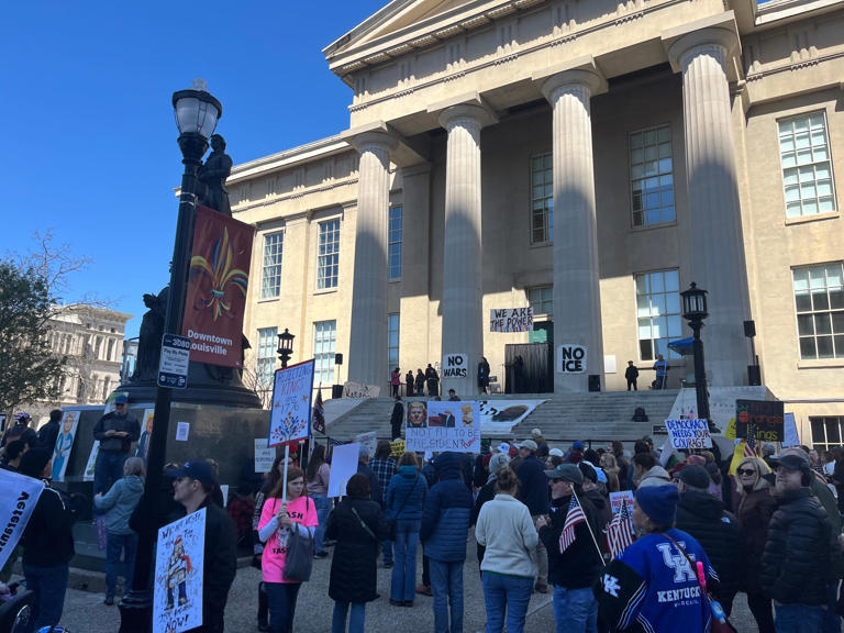 Louisville 'No Kings' protest draws crowd downtown. See updates