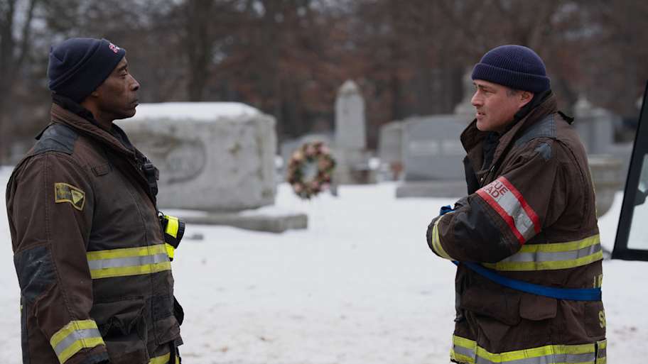 Chicago Fire debuts first look at Rob Morgan as Chief Hopkins: See the ...