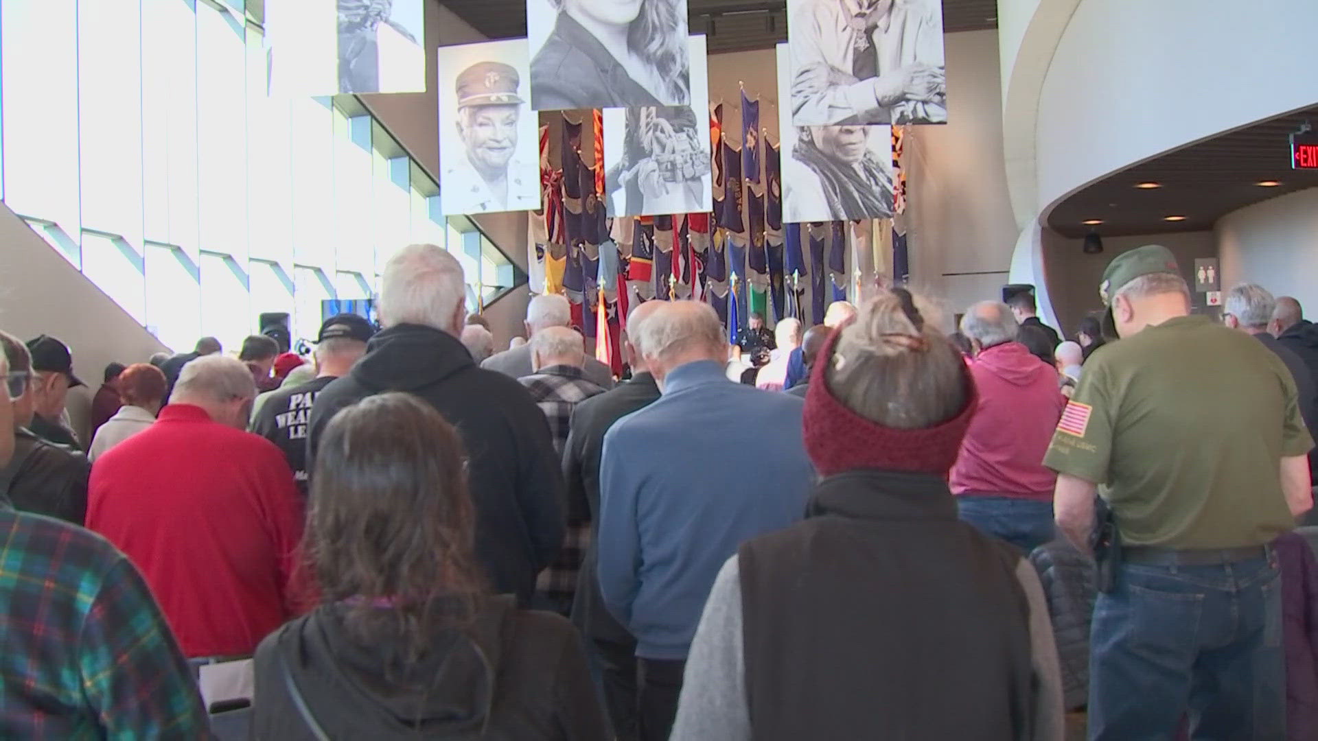 Vietnam veterans receive hero's welcome at National Veterans Memorial ...