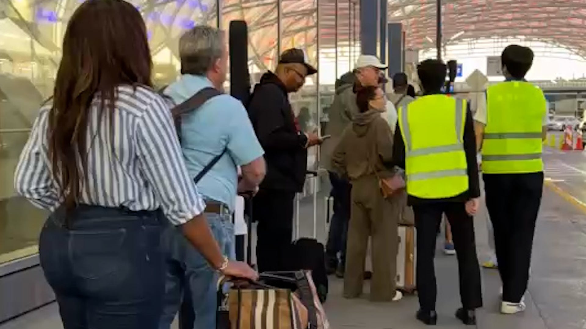 Here's what to know about TSA lines this weekend amid shutdown