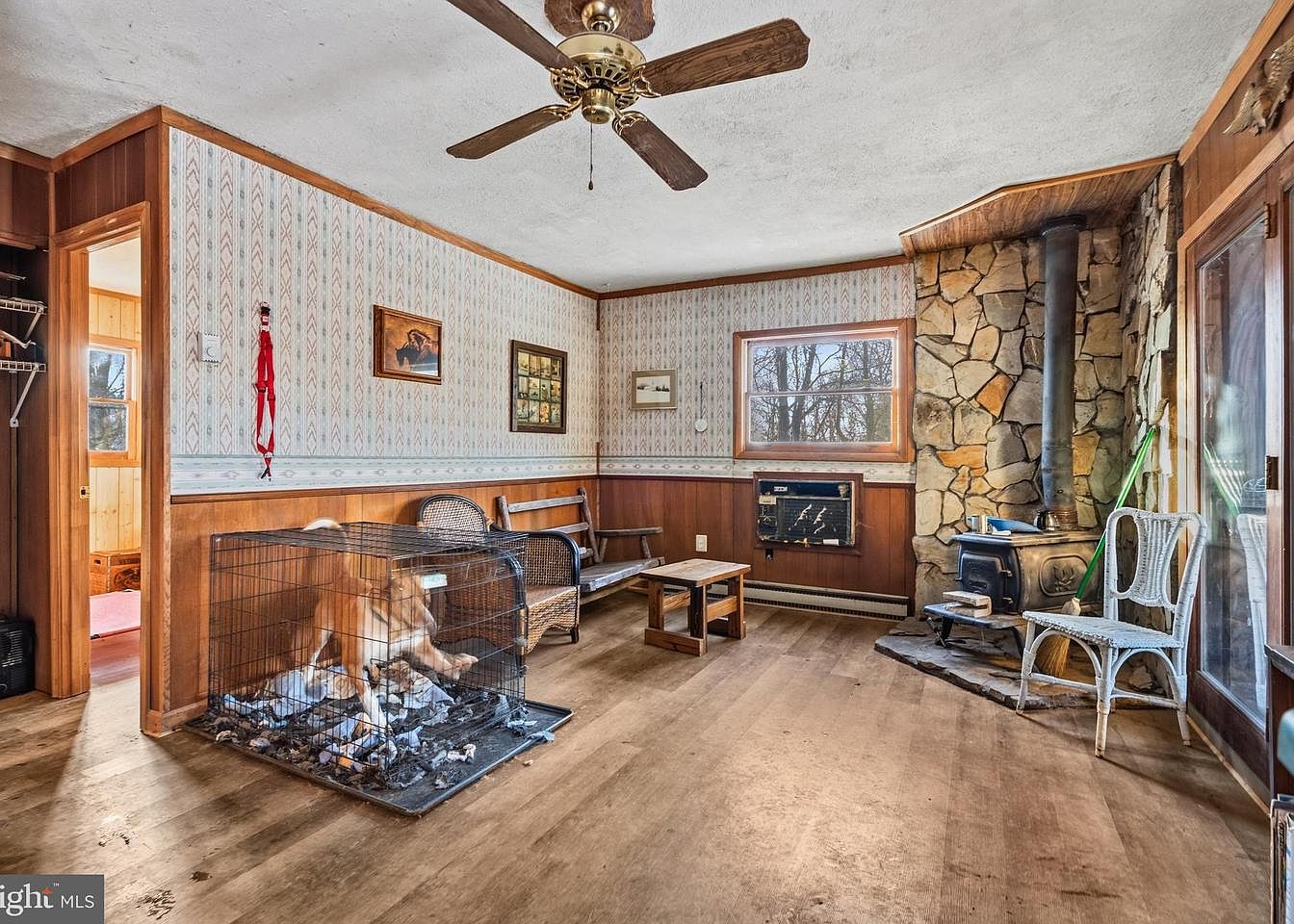 Charming 1973 bungalow in Front Royal, Virginia with cozy wood-burning ...