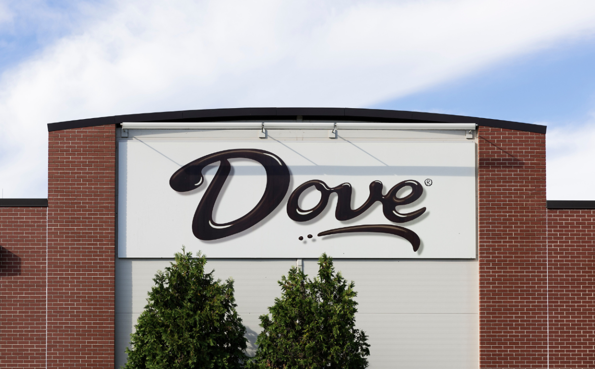 Dove Fans Bet Its 2 New Chocolate Bar Flavors Are ‘Amazing’