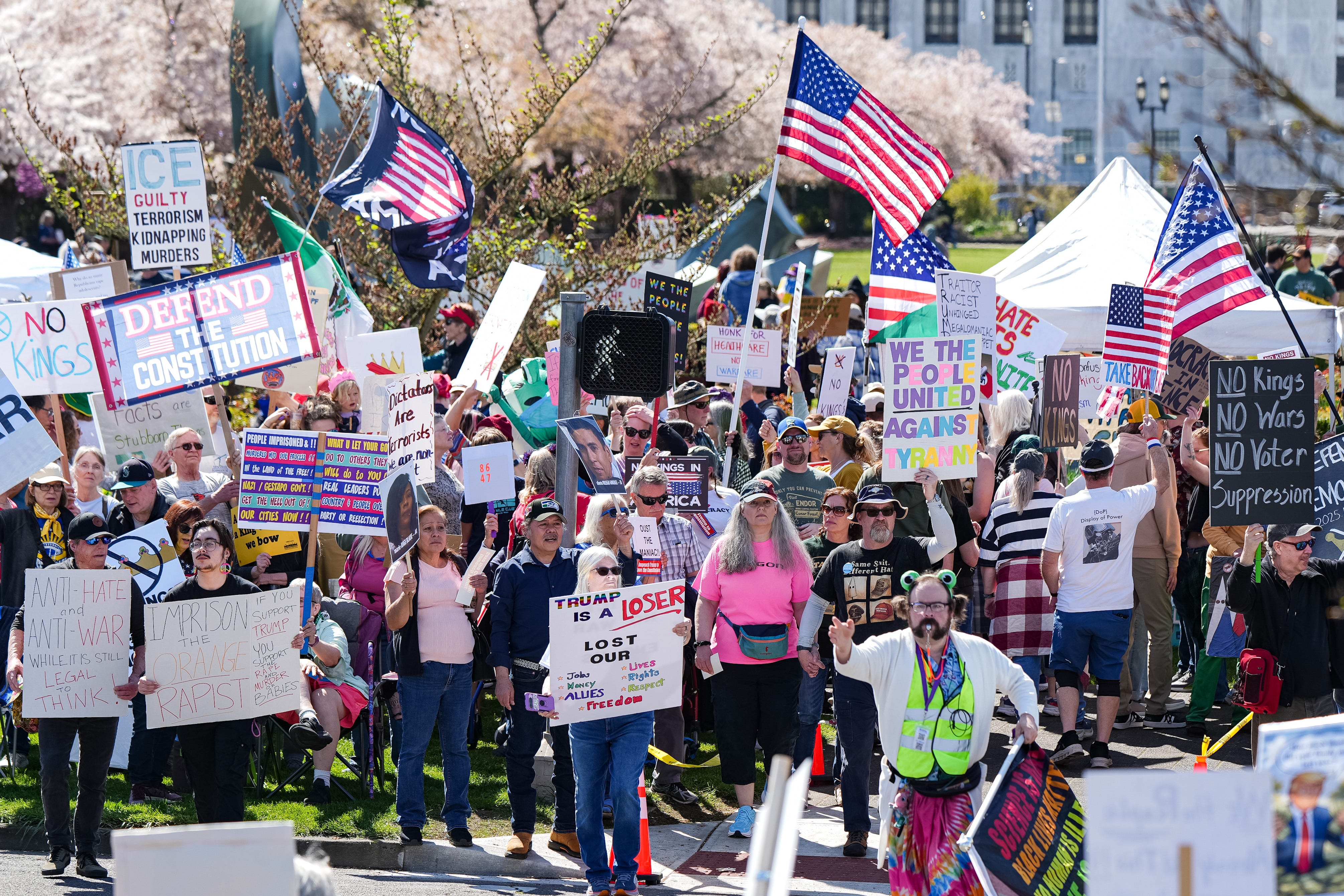 How to participate in the 'No Kings' event in Salem this weekend