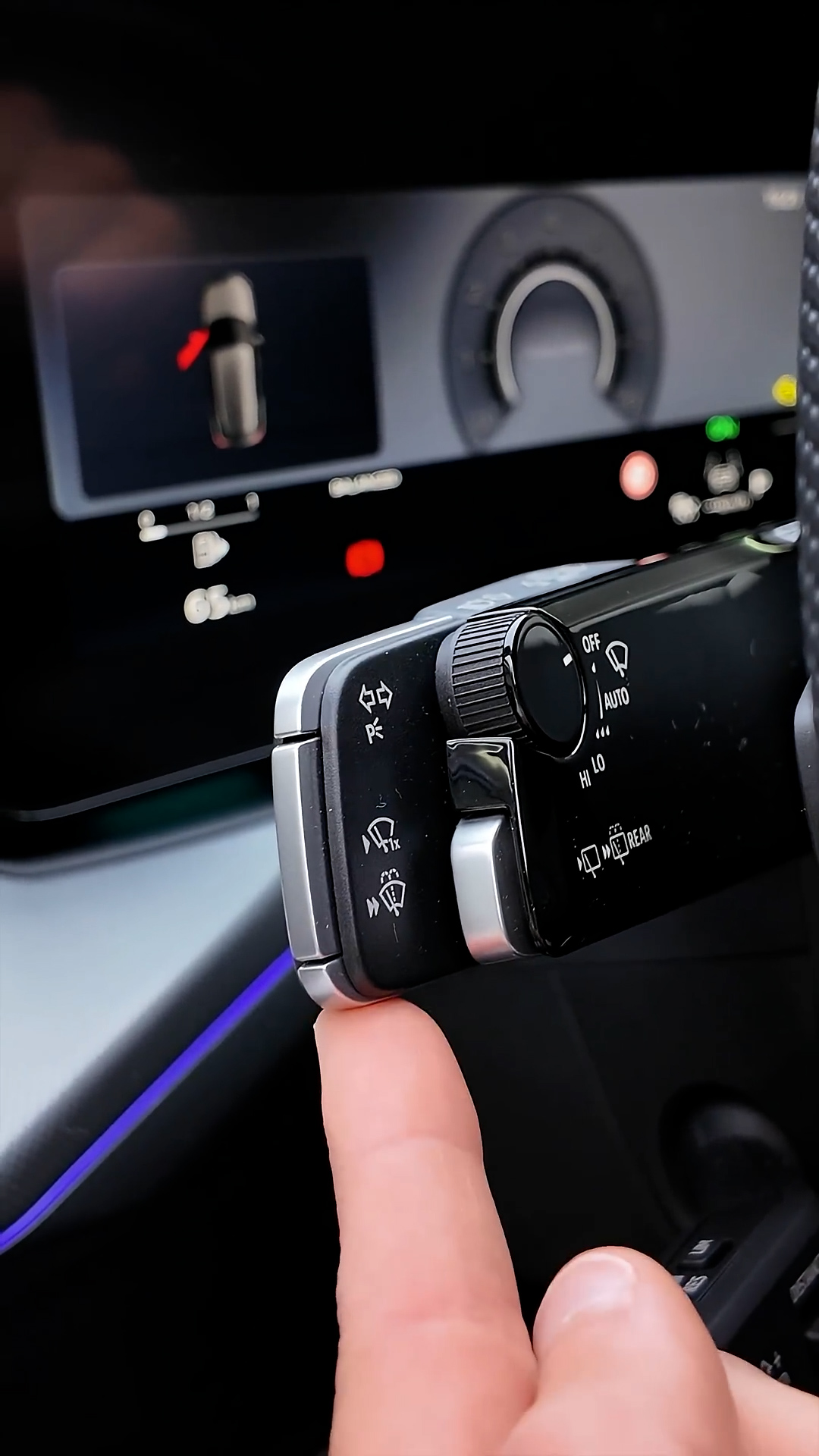 Audi Q3 with a new gear selector design