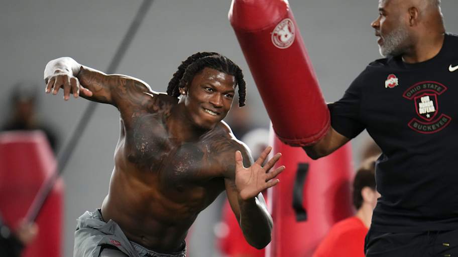 1 edge rusher target for Jets in each round of 2026 NFL draft