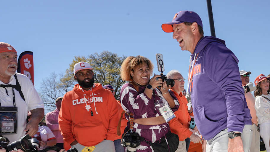 Clemson's QB battle gets even more complicated for Dabo Swinney after ...