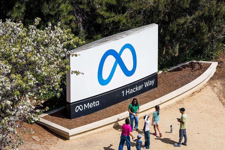 Amid layoffs, Mark Zuckerberg's Meta is asking engineers to use AI for…