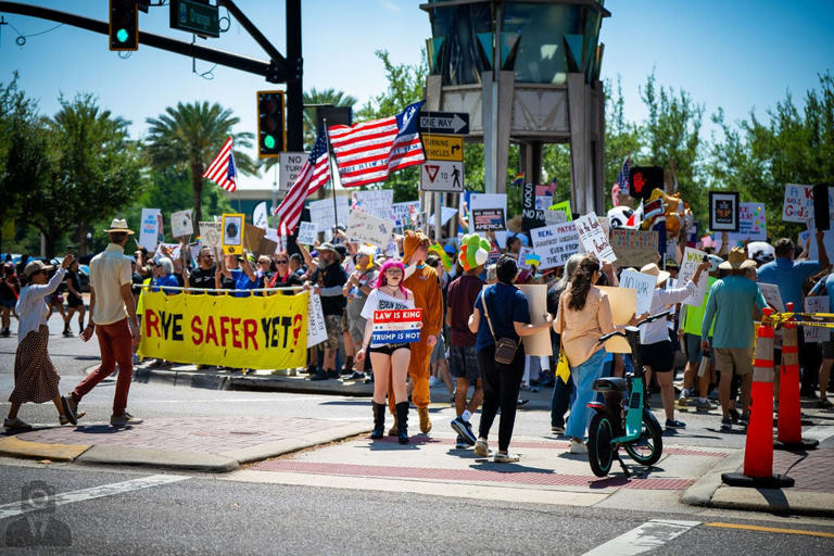 Thousands rally in Central Florida and across US against war and ...