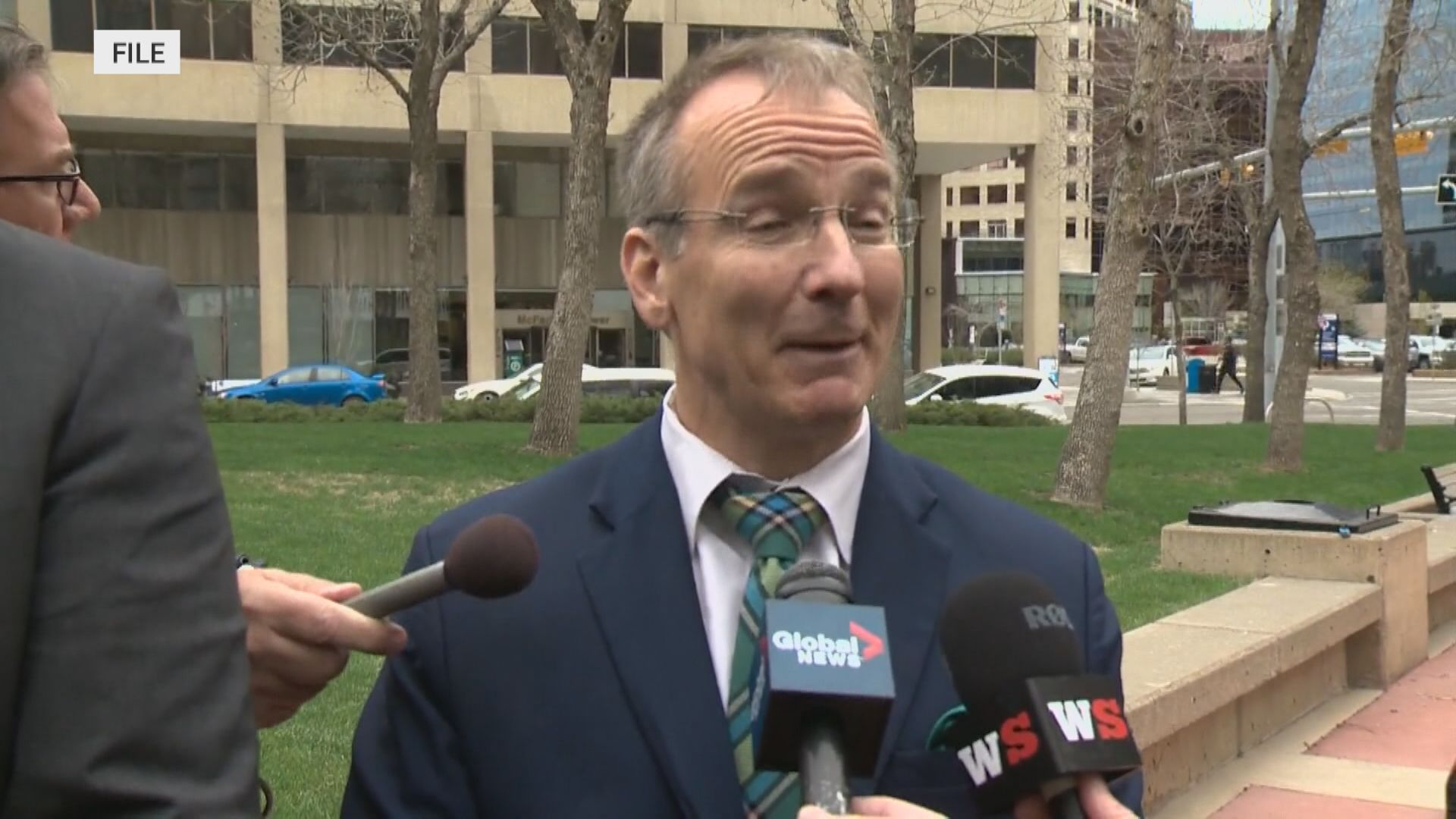 Alberta premier insists government united on separation stance despite ...
