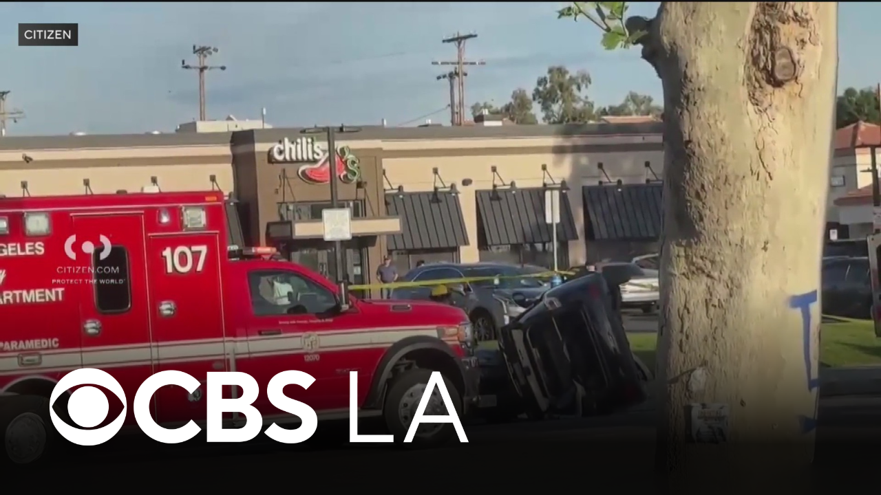 8 injured, including children, after multi-car crash at Northridge ...