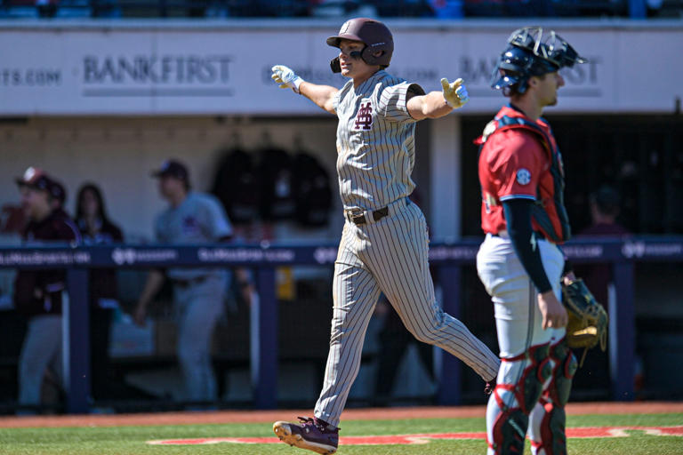 Mississippi State baseball overpowers Cade Townsend, Ole Miss for sweep