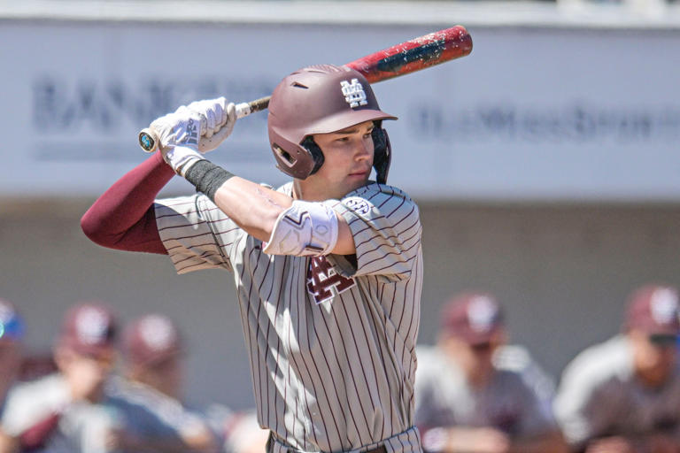 Mississippi State baseball breaks program home run record for second ...