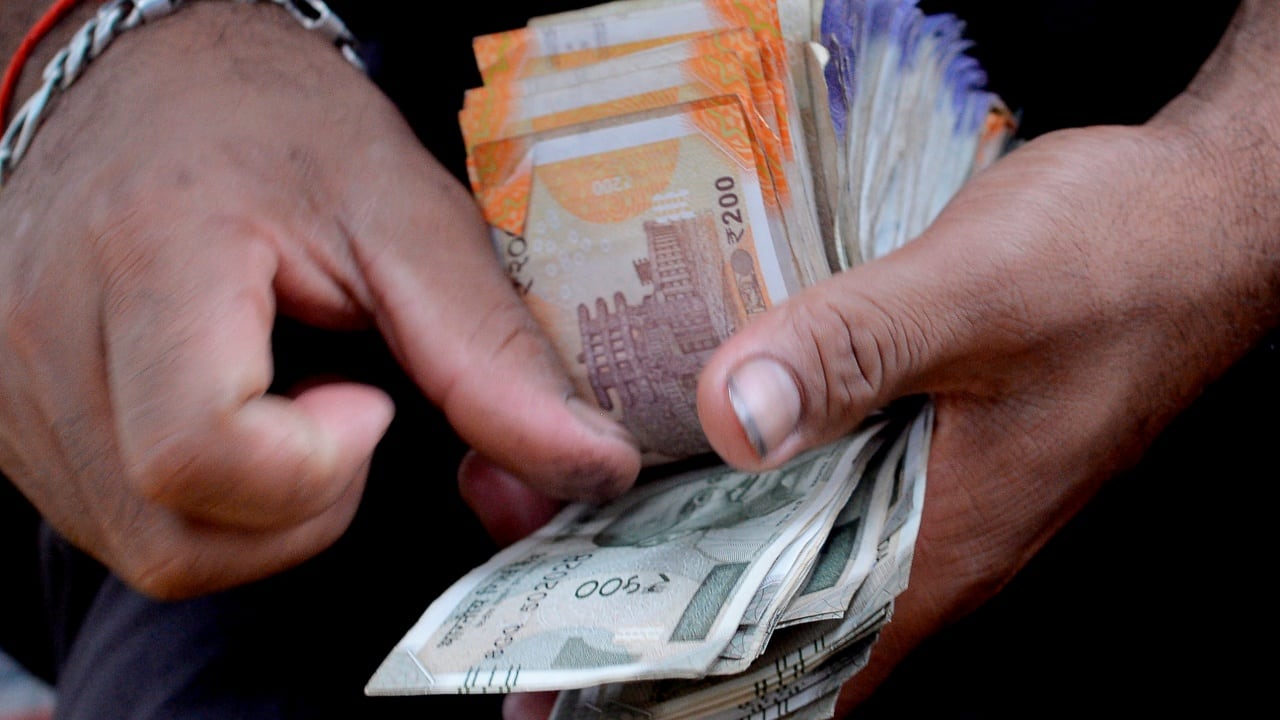 IRAN DEAL MAY CUT INDIA'S OIL BILL BUT CHEAP CRUDE TESTS THREE CRISIS ...