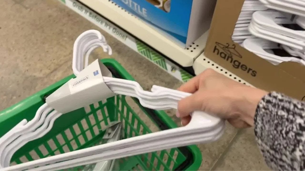 Why everyone's buying new Dollar Store hangers for Christmas (brilliant!)