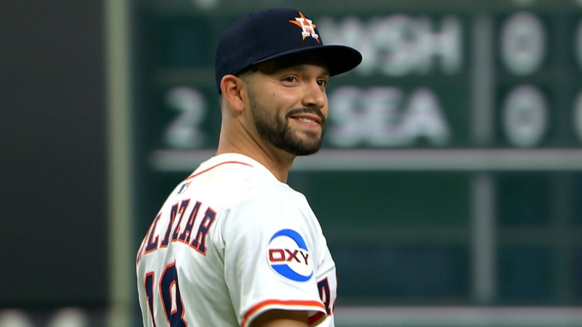 MLB: Mexican catcher makes a comeback to the big leagues after ...