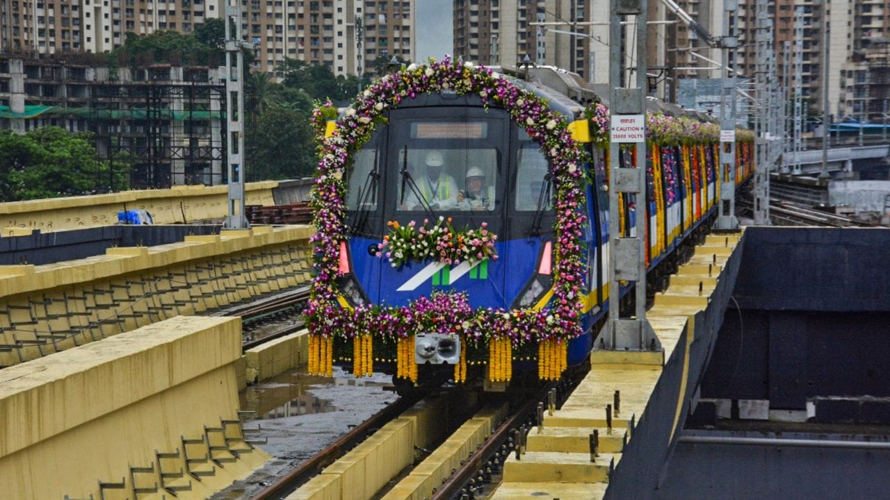 Mumbai: Metro Line 9 phase 1 likely to be launched on April 3, pod-taxi ...