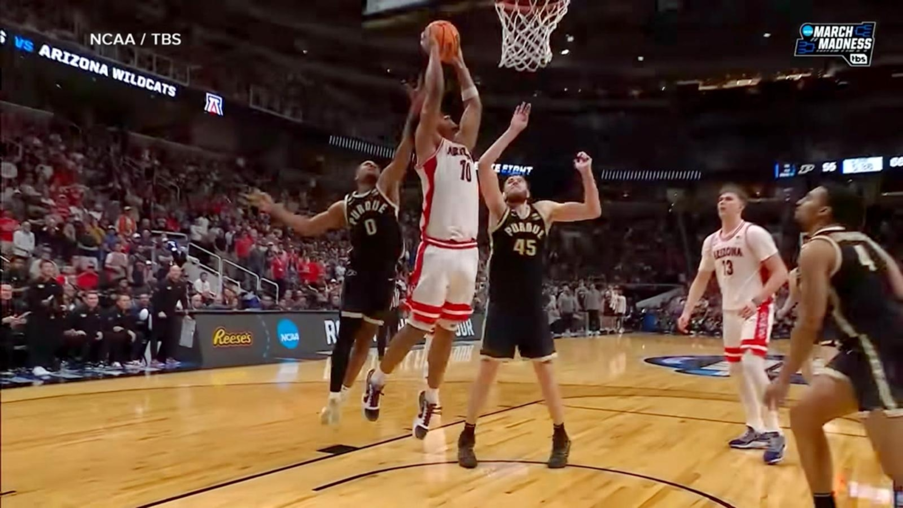 Biggest moments from Saturday's March Madness matchups