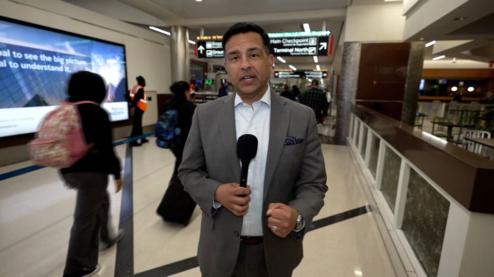 TSA wait times shift by the hour amid shutdown delays at Atlanta airport