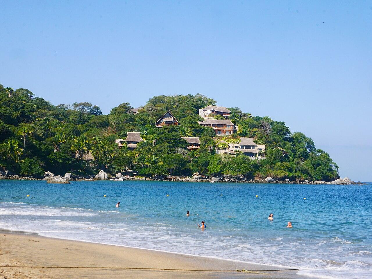 The beach towns where Canada says cartel violence is now a real concern