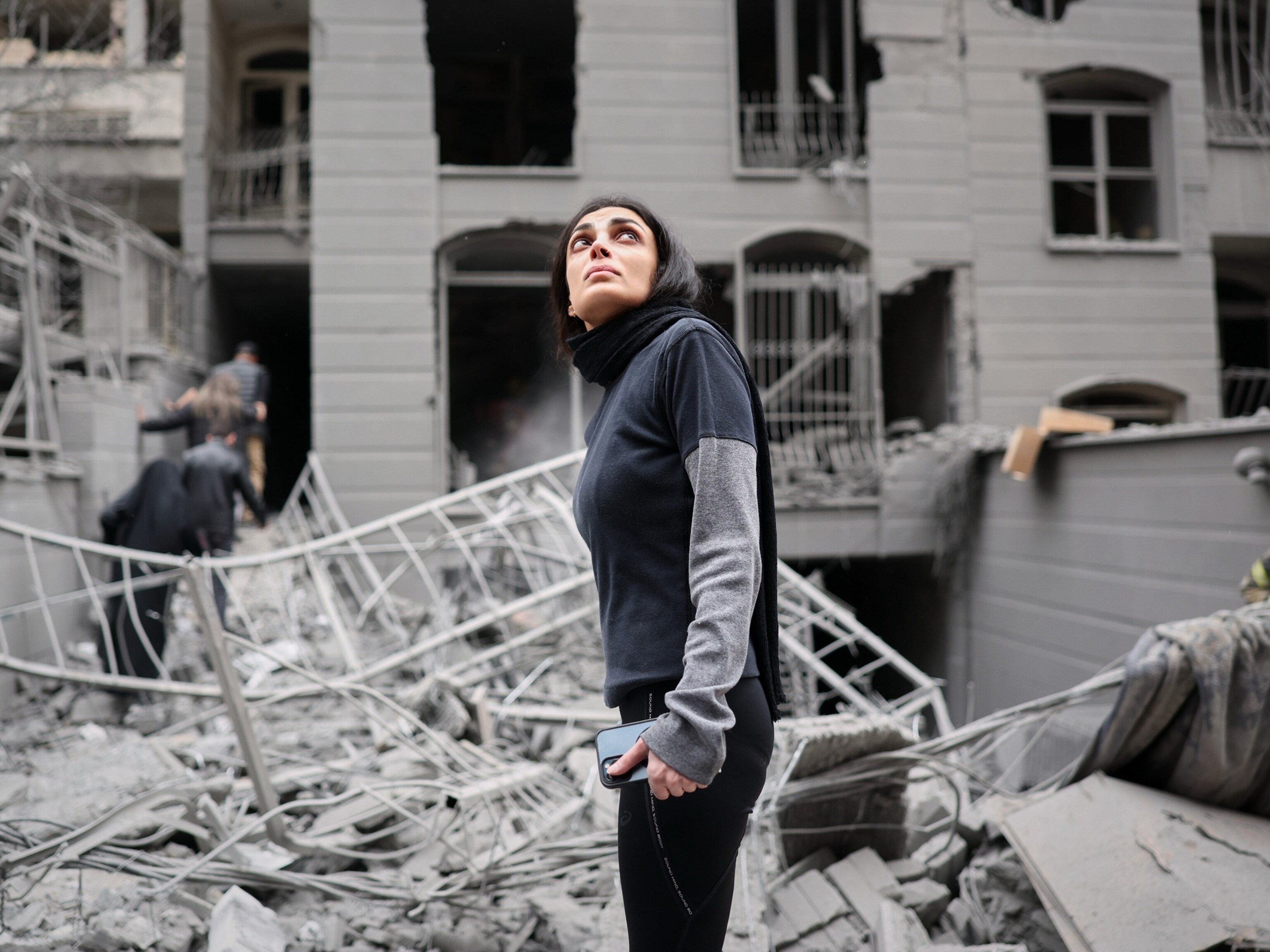 Iran live updates: Pakistan announces US-Iran talks 'in coming days'