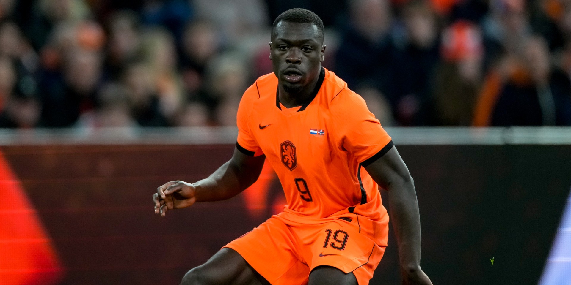 NOS verwacht nieuwe spits bij Oranje: 'Weten eigenlijk al zeker dat hij ...