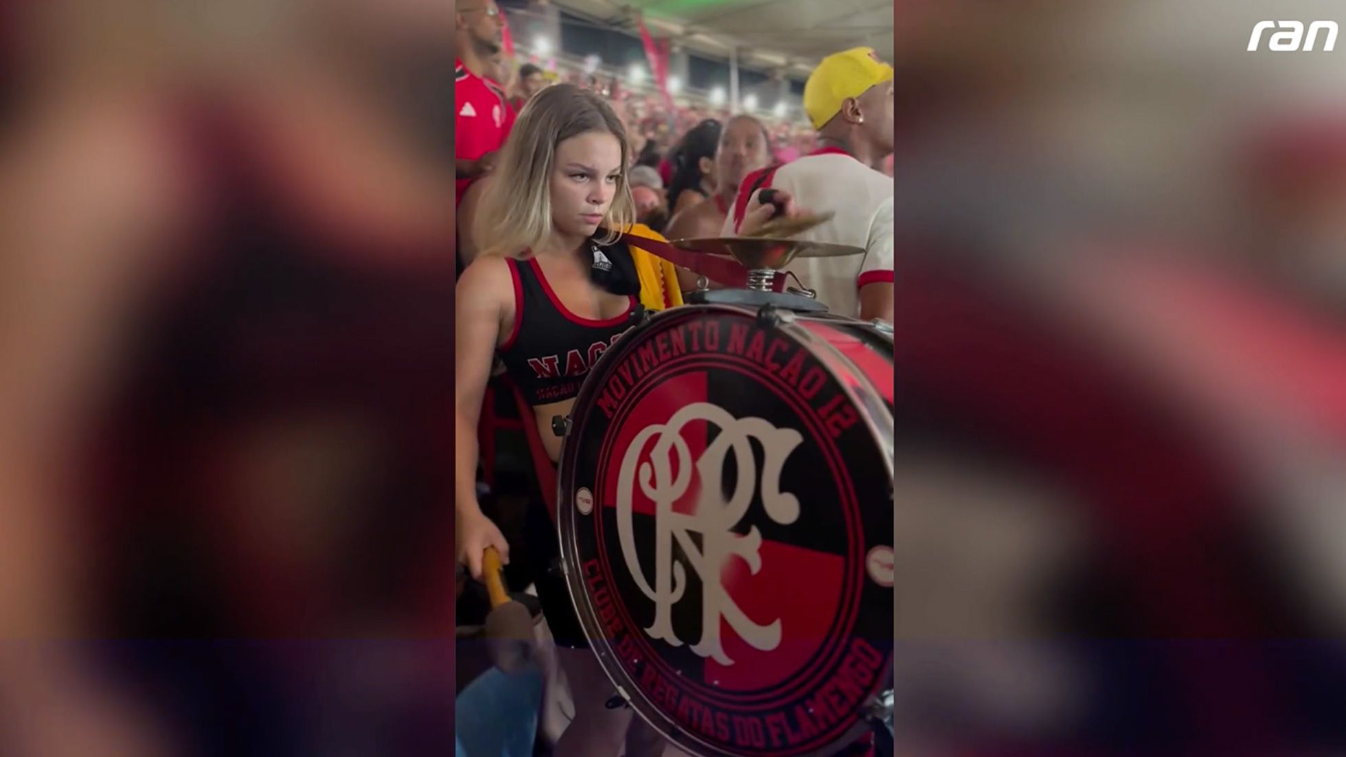 Flamengo-Fan geht viral als Anheizerin